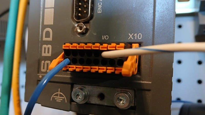 Understanding Inputs and Outputs for Servo Drives - Technical Articles