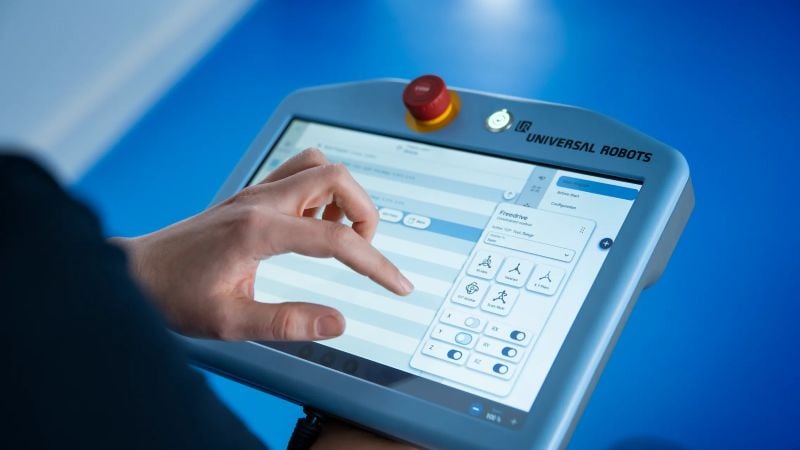 Universal Robots Introduces Direct Torque Control Interface - News